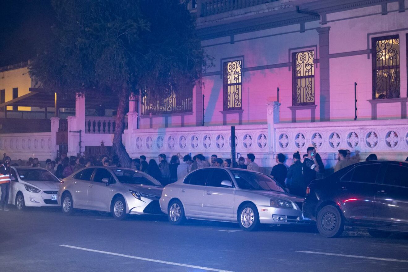 El Barrio "La California" (La Cali) - SensorialSunsets
