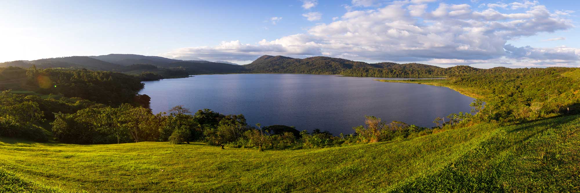 Lagunas de Costa Rica: Belleza y Diversidad Natural - SensorialSunsets